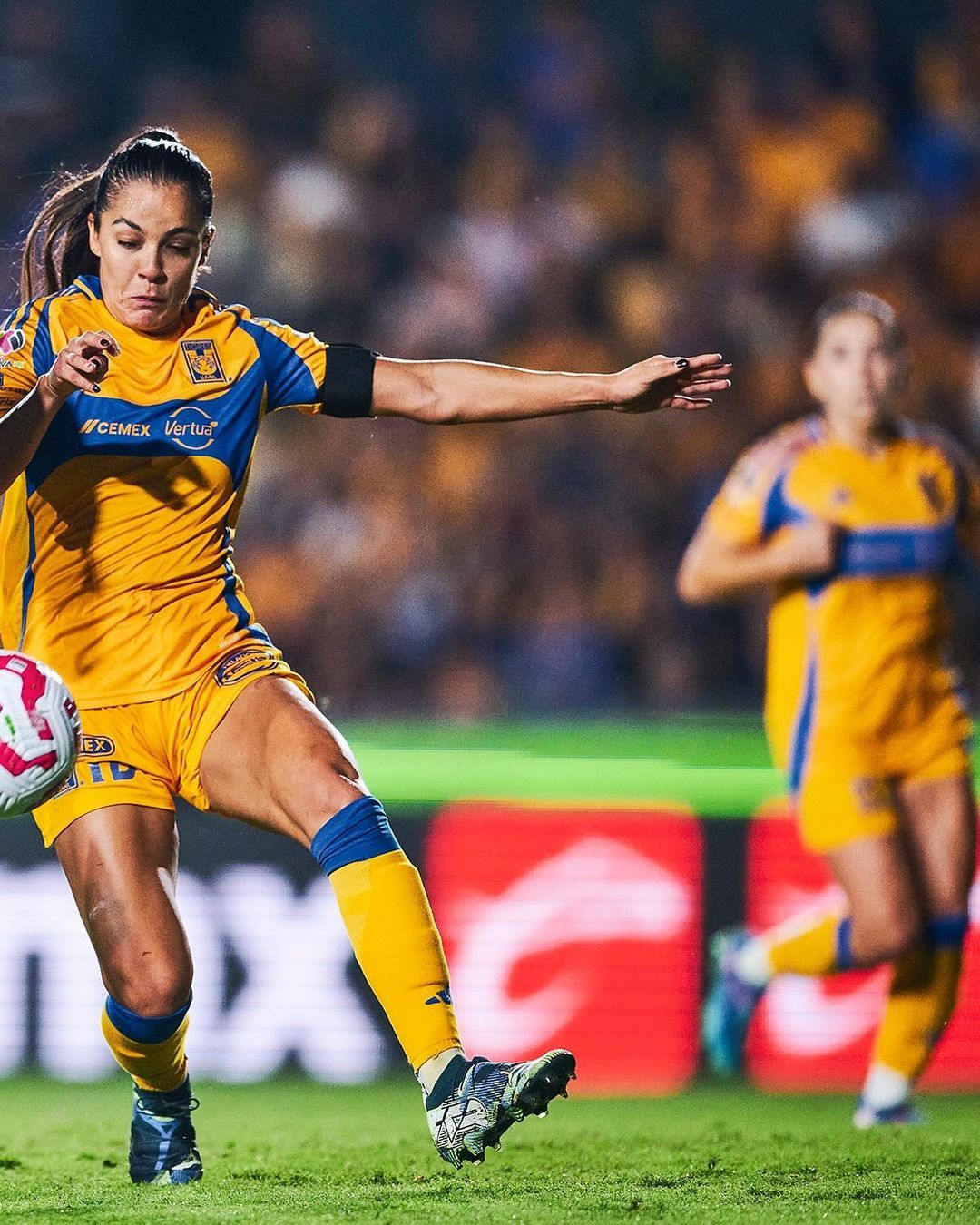 Resumen y goles Tigres vs. América: Las Águilas de Ángel Villacampa ...